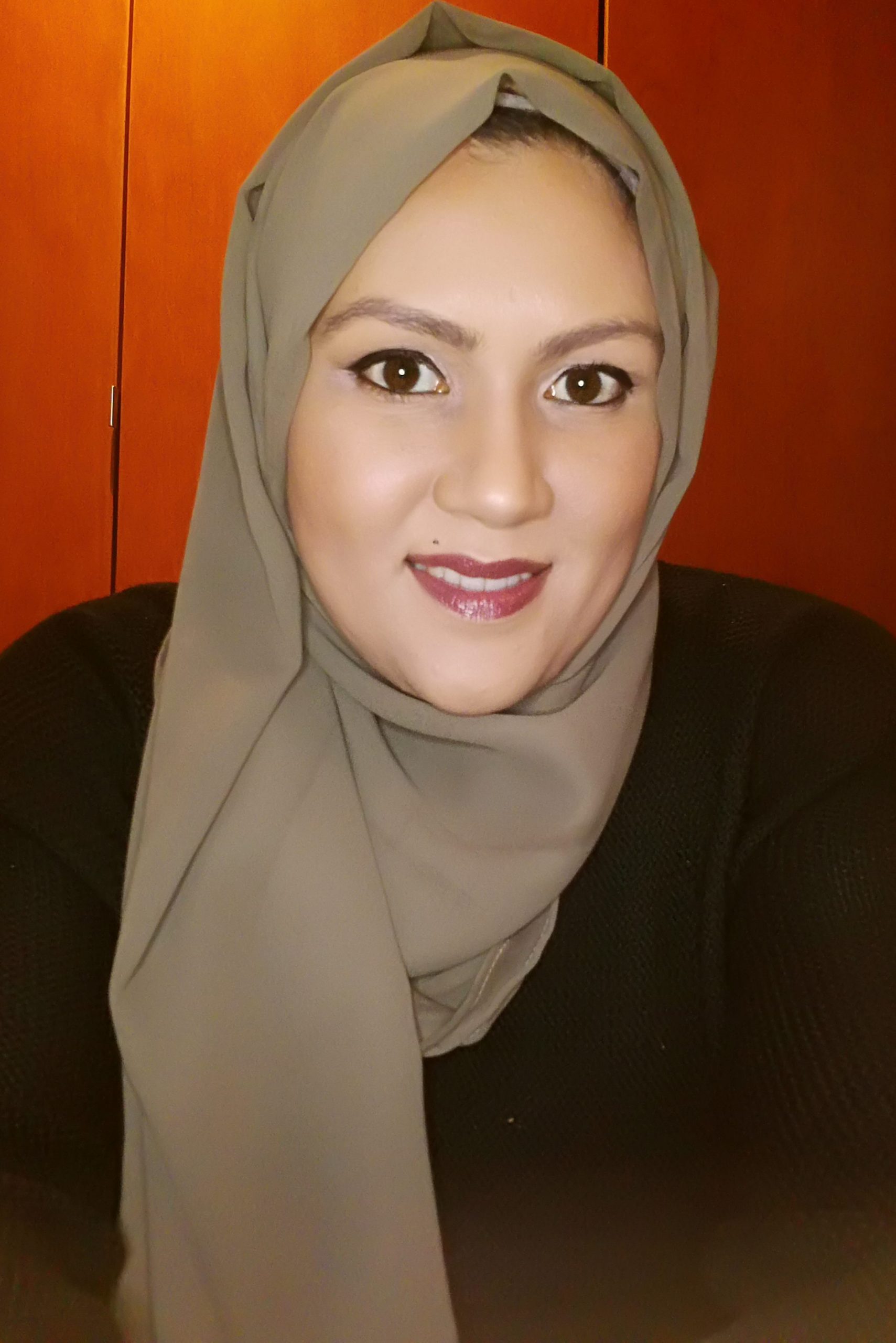 Georgette Scarf Tutorial - Rif Wrapped